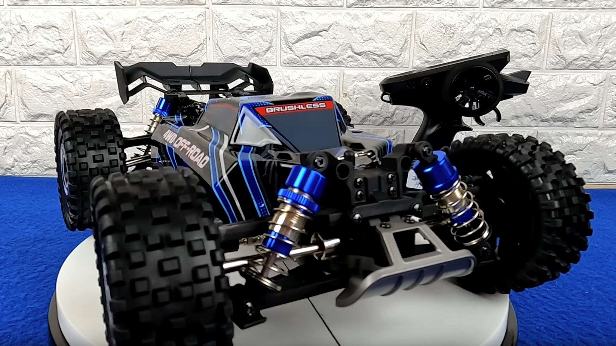 Samochód sterowany MJX 16207 Hyper Go 62km/h 4WD - MJX | Sklep EMPIK.COM
