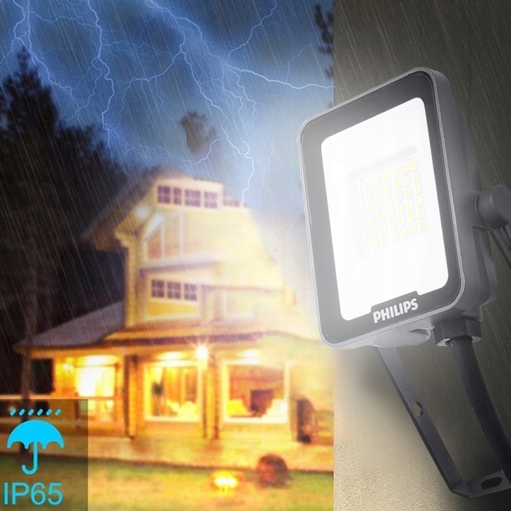 Naświetlacz LED 50W 5500lm 3000K IP65 Czarny PHILIPS LEDINAIRE BVP164 - Philips | Sklep EMPIK.COM